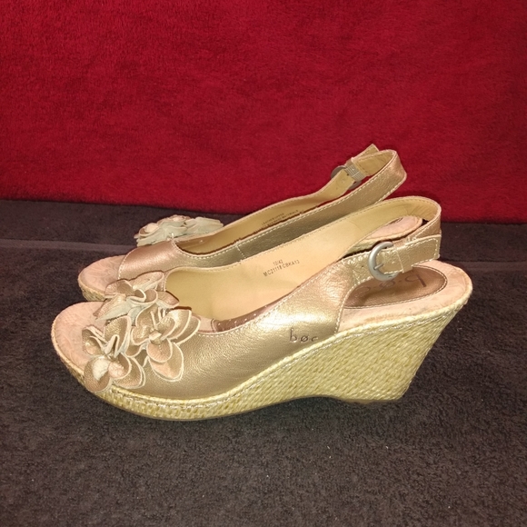 boc | Shoes | Boc Born Concept Floral Wedge Sandals Womens | Poshmark